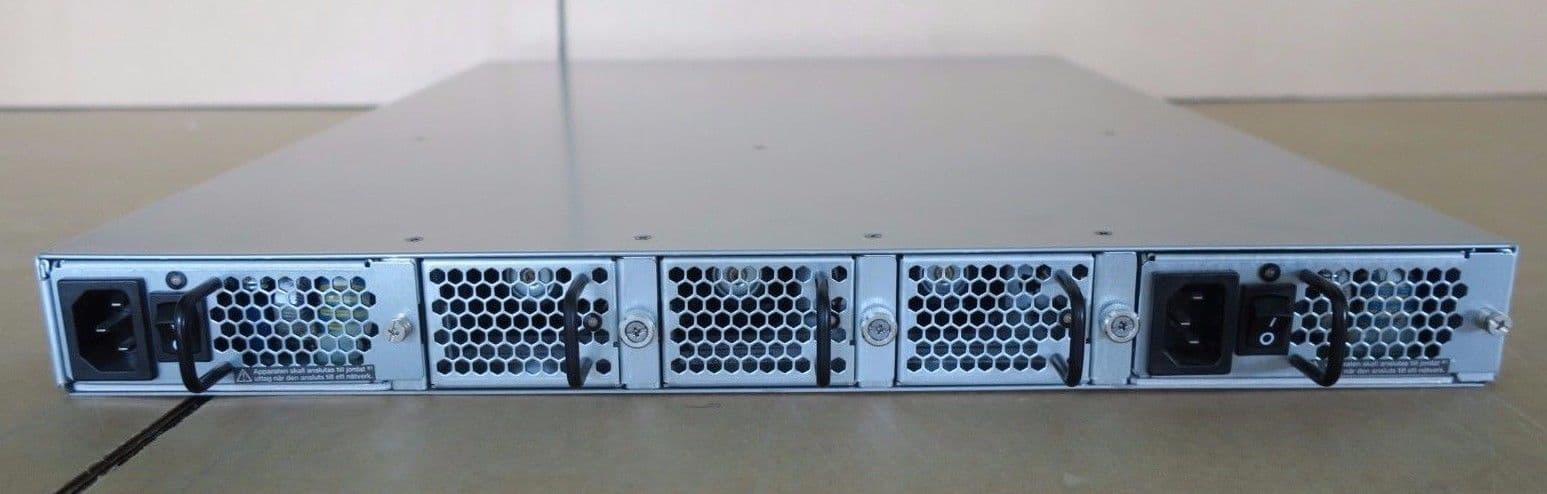 Brocade EMC MP-7500B 16 Active Port 16x 4Gb 2x 1Gb Ports License Fibre ...