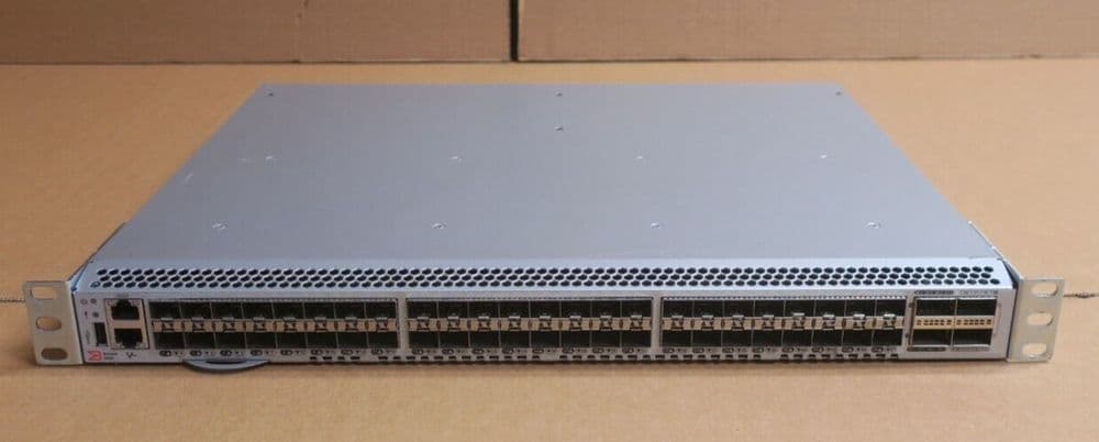 Brocade G620 48x 32Gb SFP 4x QFlex FC Switch BR-G620-24-32G-R 36 Active ...