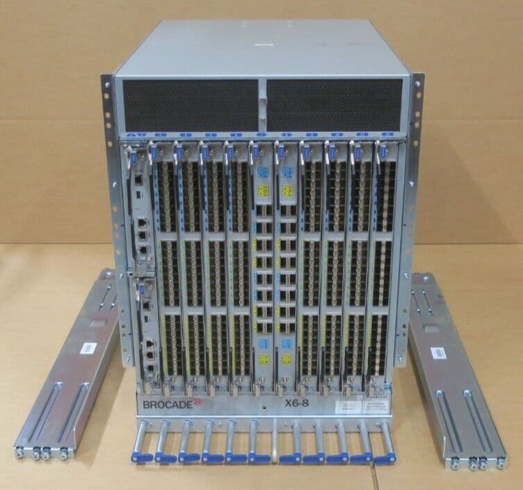 Brocade X6-8 8-Slot Fibre Channel Gen6 Director 8x FC32-48 2x CPX6 2x ...