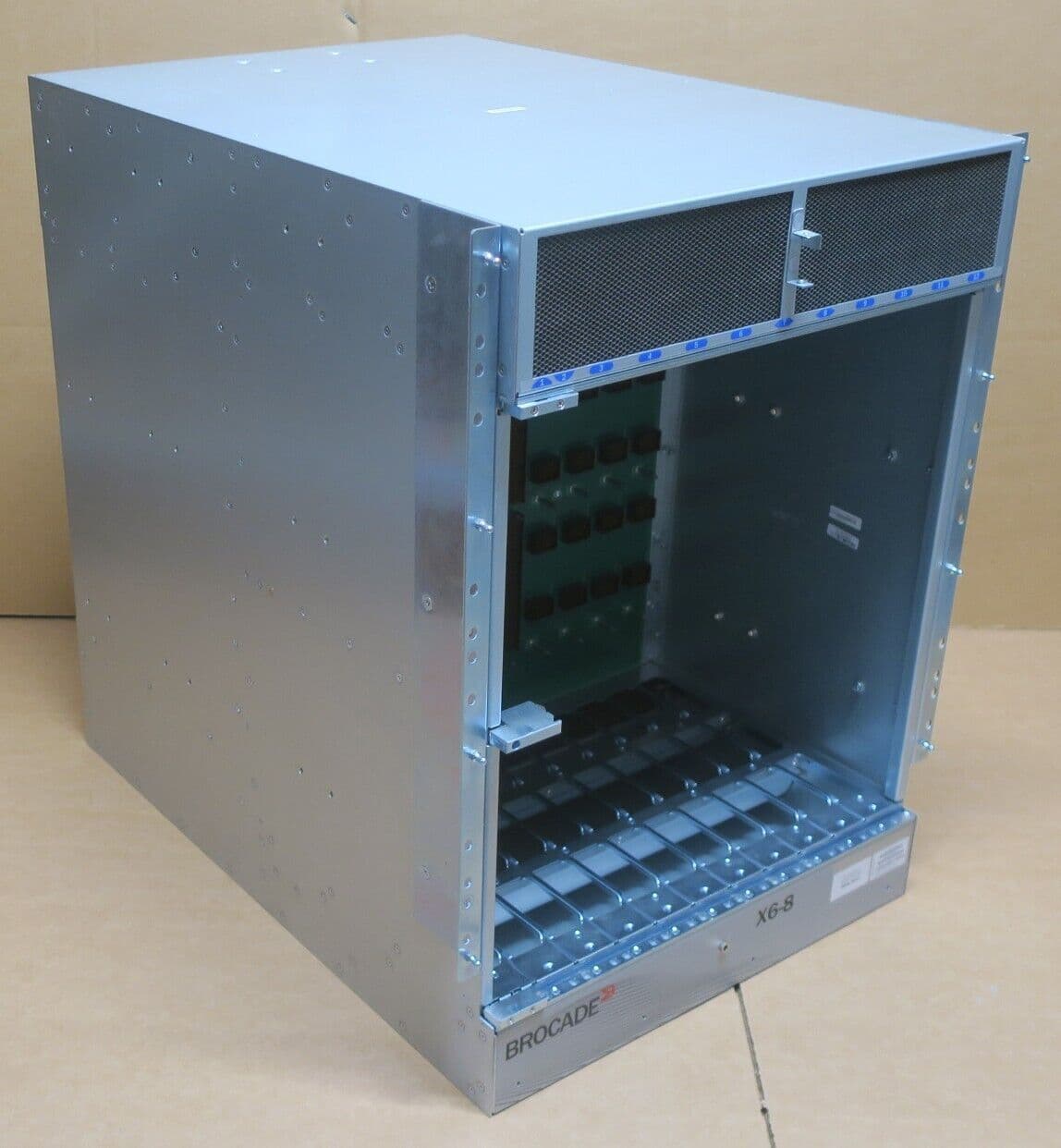 Brocade X6-8 8-Slot Gen6 Director 14U Rack Switch Blade Chassis 4x PSU ...