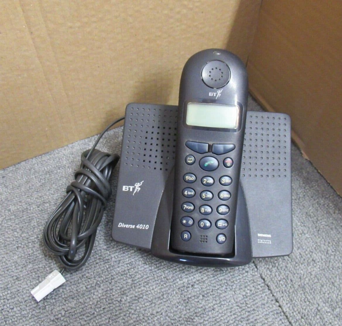 BT Diverse 4010 Classic Cordless Phone and Base Station Grey