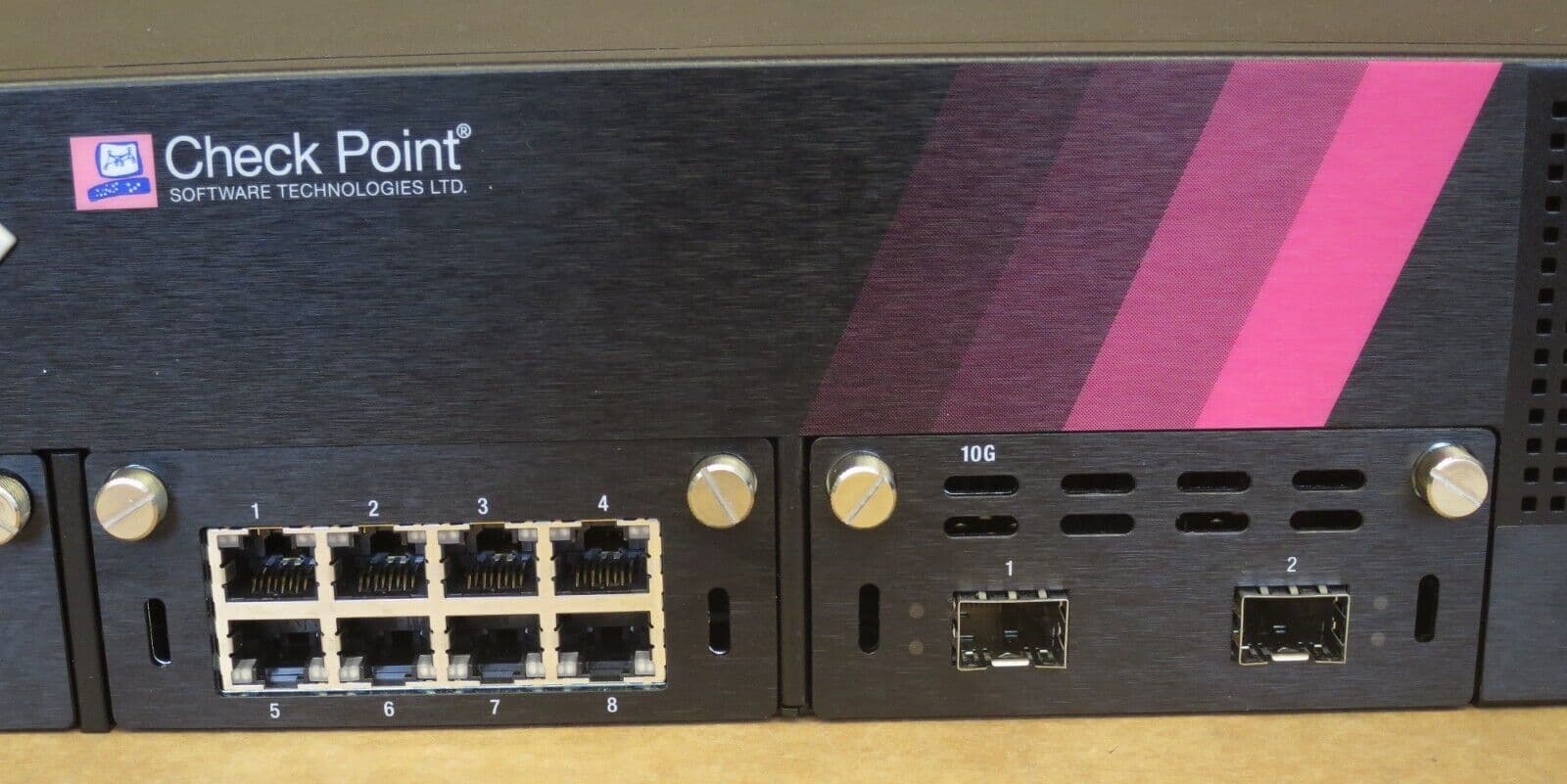 Check Point 15600 Security Gateway BaseHW-CPAP-15600 PH-30 16GB RAM 2x ...