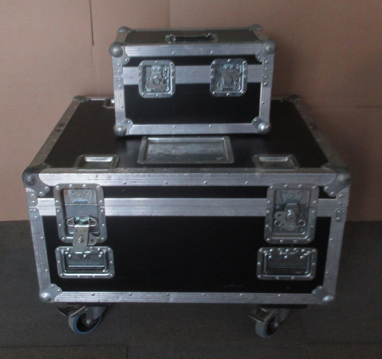 Christie Mirage HD10K-M HD 3DLP Dual Lamp Projector With Christie ILS1 Lens