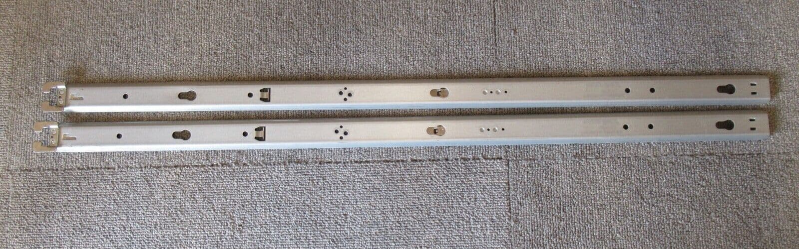 Cisco 800-43375-01 Left And Right Inner Server Rails 1U For UCS-C240-M4