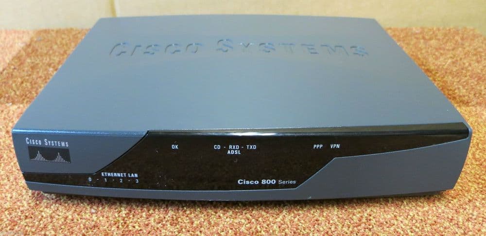 Cisco 800 Series Cisco 877 Integrated Services Router CISCO877-K9