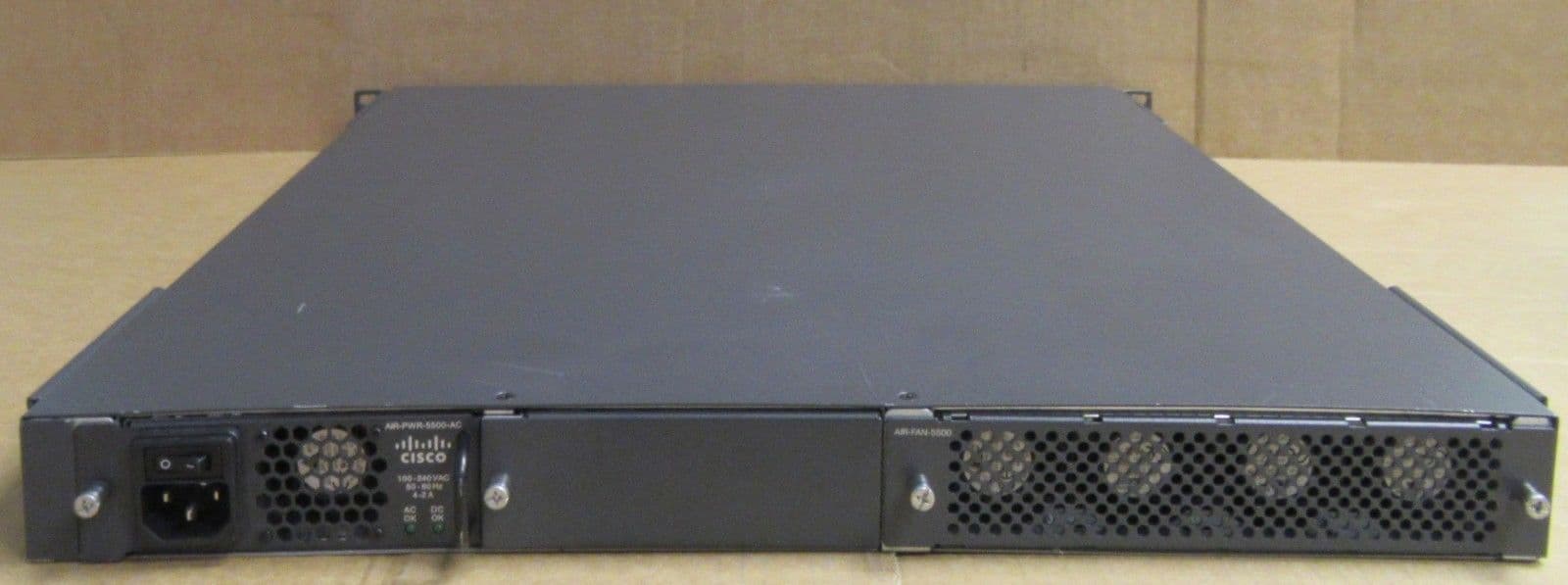 Cisco AIR-CT5508-K9 5500 Series Wireless Controller 8-Ports 25 Access Point