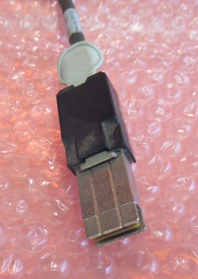 CISCO Bladeswitch 0 5m bladestack cable assembly CAB-STK-E-0 5M 37-0891-01