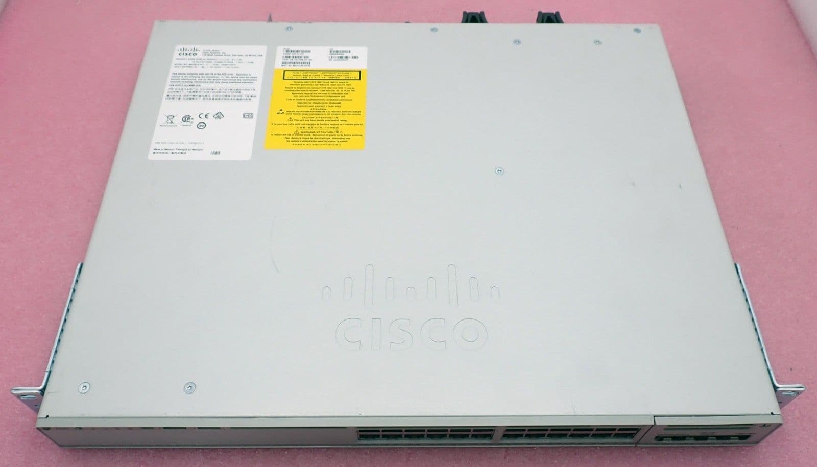Cisco Catalyst 9200 C9200-24P-A 24-Port 1GbE PoE Switch C9200-NM-4X Module