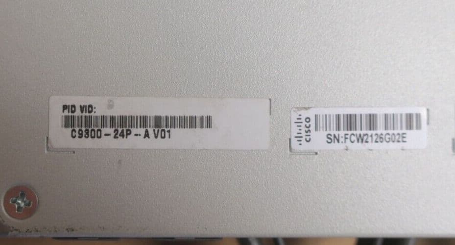 Cisco Catalyst C9300-24P-A 9300 24x Gigabit Ethernet PoE L3 1U Managed ...