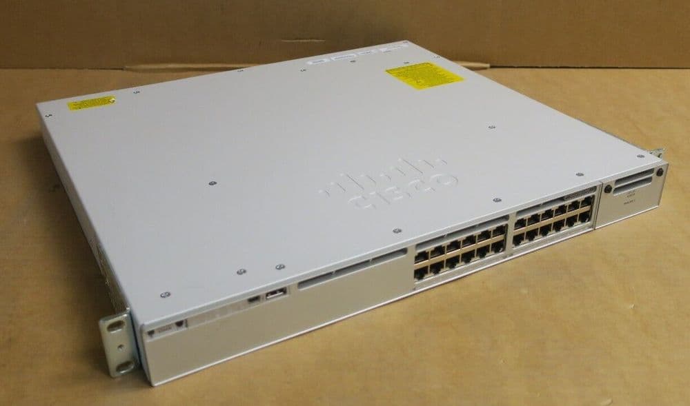 Cisco Catalyst C9300-24P-E 9300 24x Gigabit Ethernet PoE L3 1U Managed ...