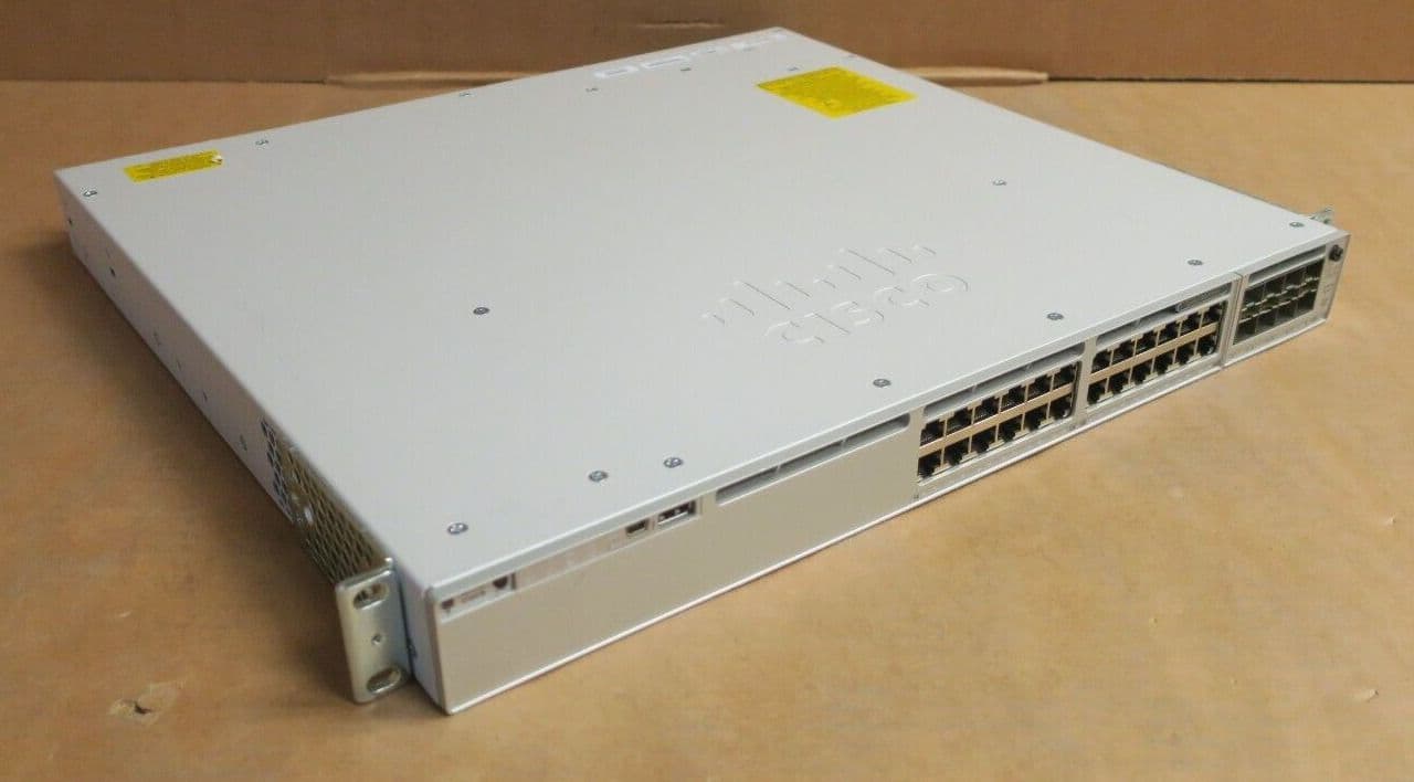 Cisco Catalyst C9300-24PE- 24x 1GbE PoE Switch 8x 10GE SFP C9300-NM-8X Module