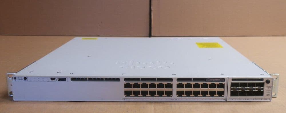 Cisco Catalyst C9300-24T-A 9300 24x 1GbE RJ45 C9300-NM-8X 1U Managed ...