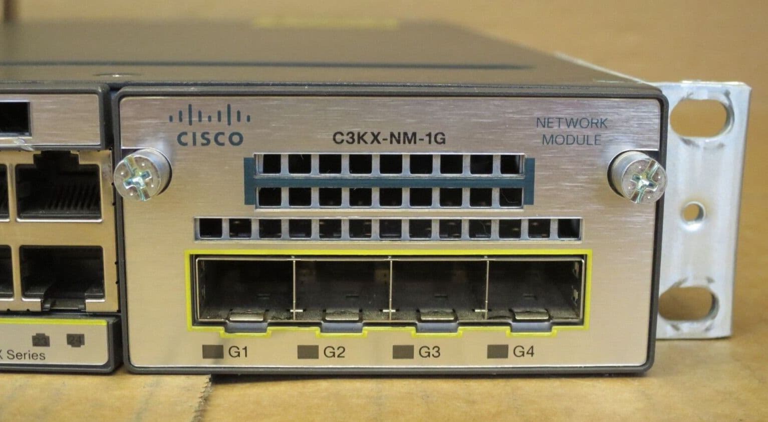 Cisco Catalyst WS-C3750X-24T-S 24-Port Managed 10/100/1000 1GbE ...