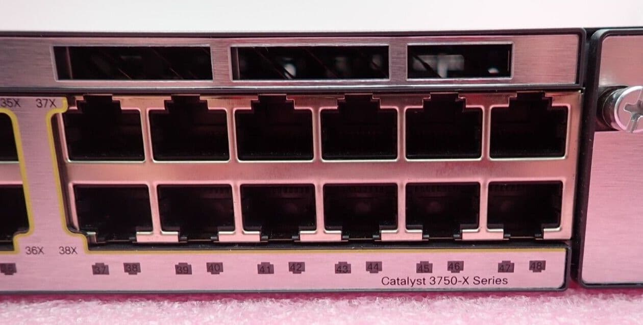 Cisco Catalyst WS-C3750X-48T-L 48-Port 1GbE RJ45 L3 Managed 1U Switch