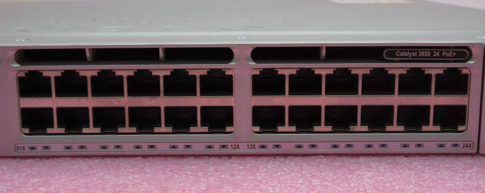 Cisco Catalyst WS-C3850-24P-S 24 Port 4x SFP Managed PoE C3850-NM-4-1G