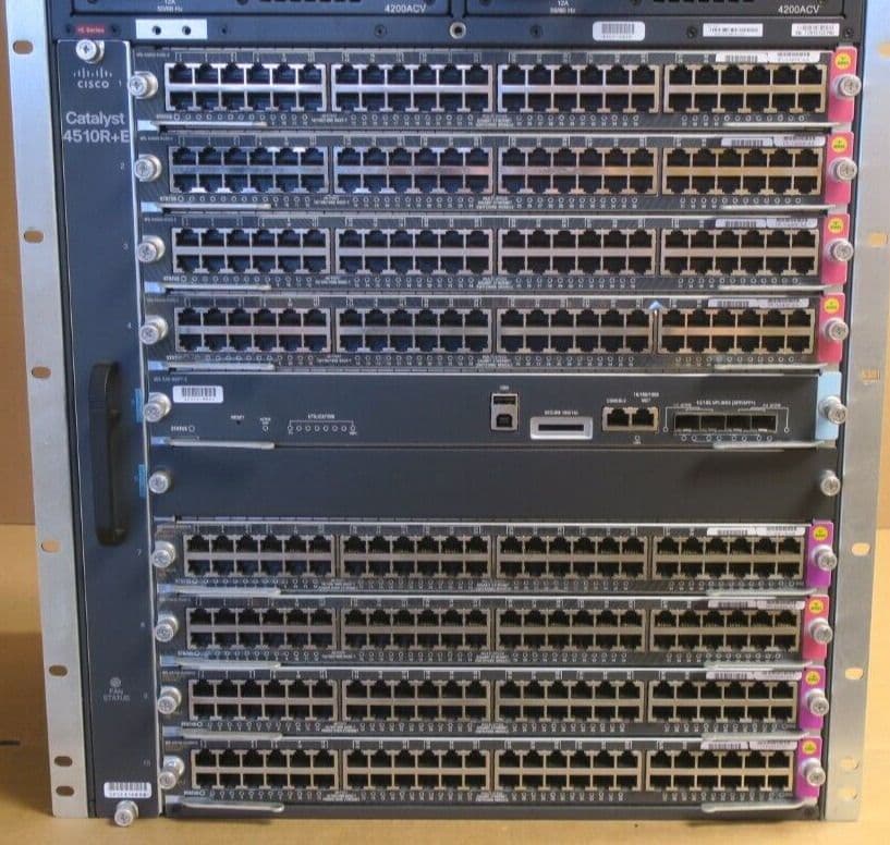Cisco Catalyst WS-C4510R E 10x Switch Slot Chassis WS-X45-SUP7-E Modules