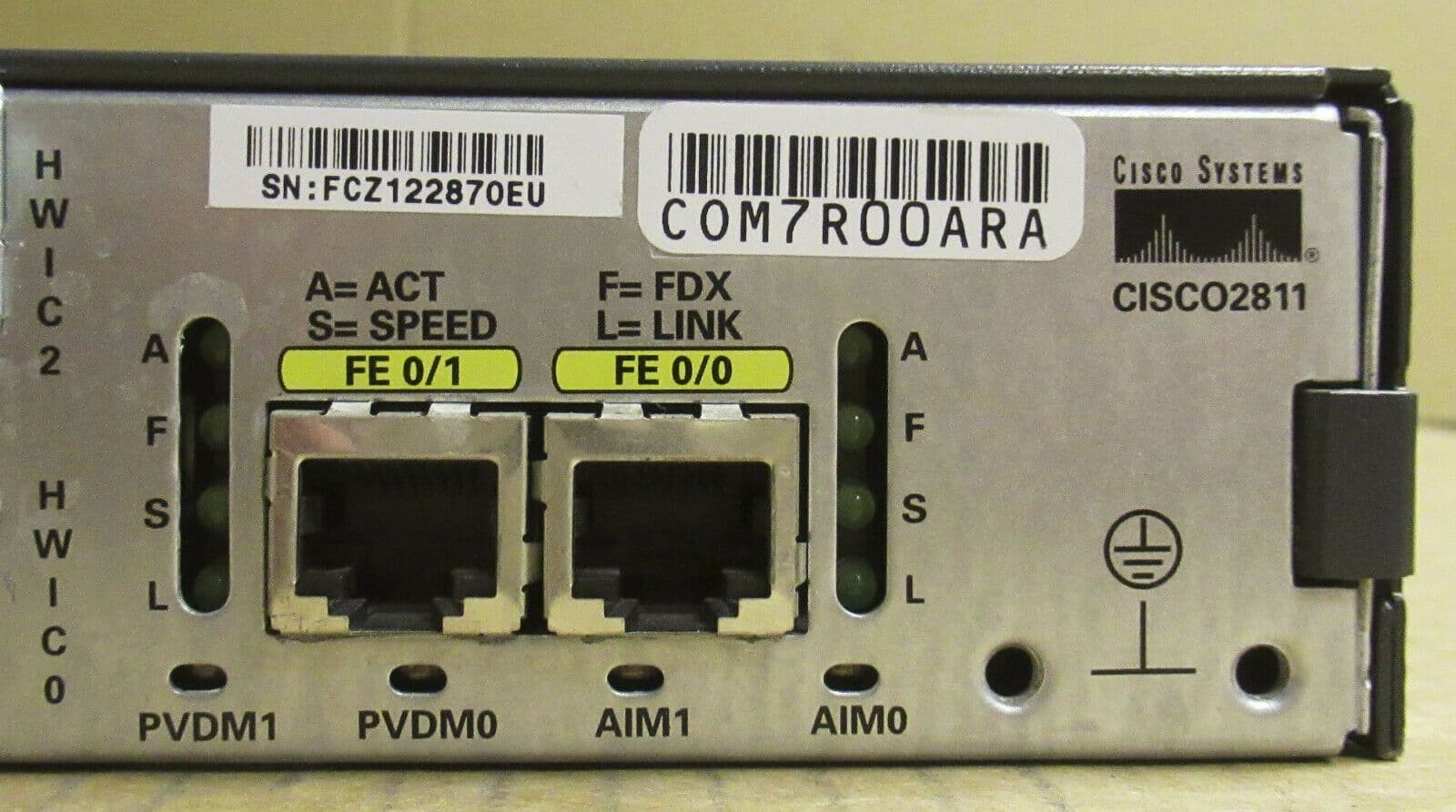 Cisco CISCO2811 Integrated Services Router 1U Security Appliance