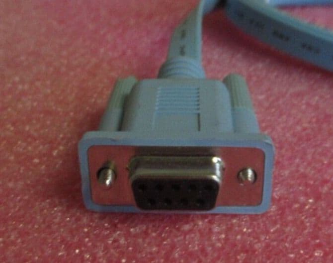 Cisco DB9 to RJ45 6ft Flat Ribbon Roll-Over Networking Cable 74-3080-01