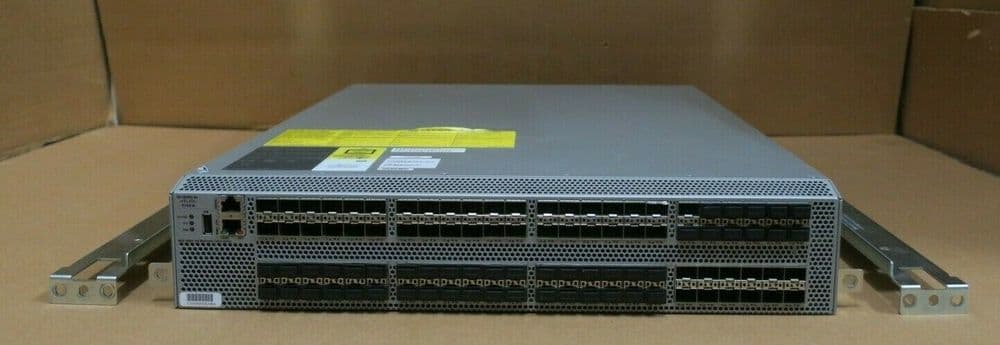 Cisco DS-C9396S-K9 MDS 9396S-K9 48-Port Active 16GbE Multilayer Fabric ...