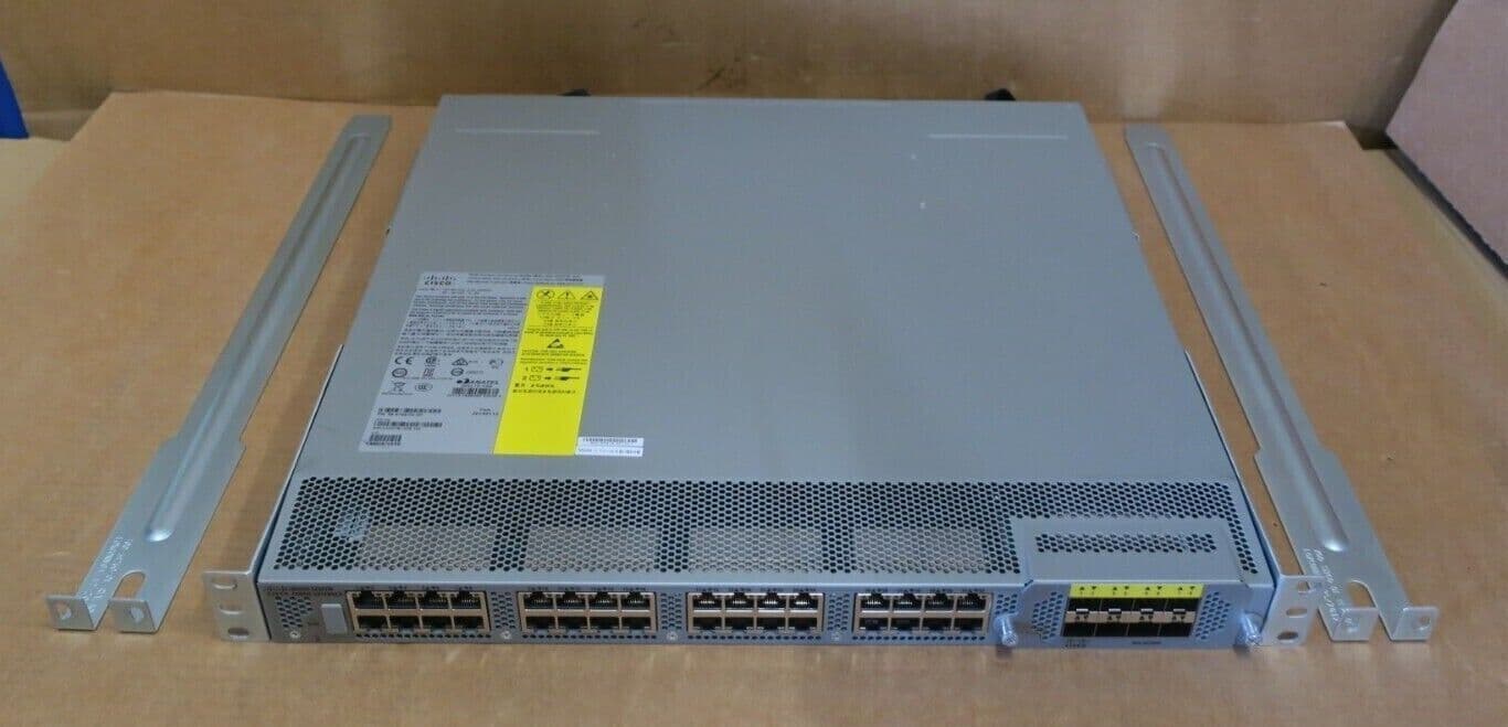 CISCO Nexus N2K-C2232TM-E-10GE 32 Port Fabric Extender 8 SFP N2K-M2800P