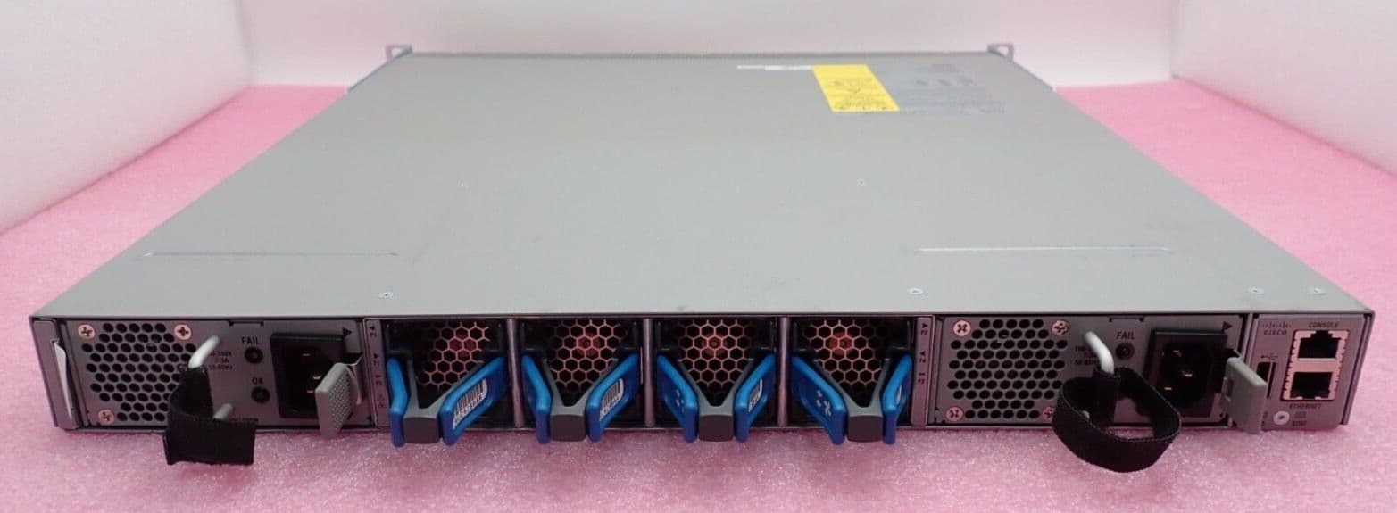 Cisco Nexus N3K-C3172TQ-10GT 48x 10GbE RJ45 6x 40Gb QSFP Port 1U Switch