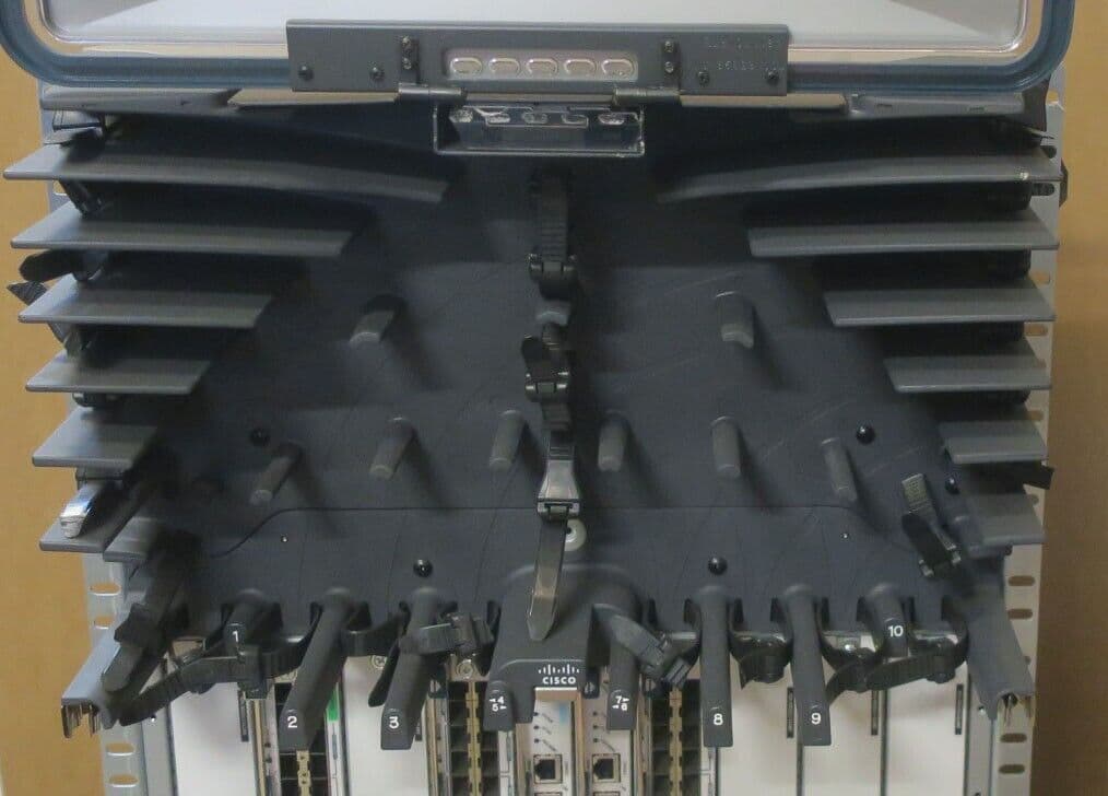 Cisco Nexus N7K-C7010 21U Network Chassis 2x N7K-F248XP-25E 1x N7K ...