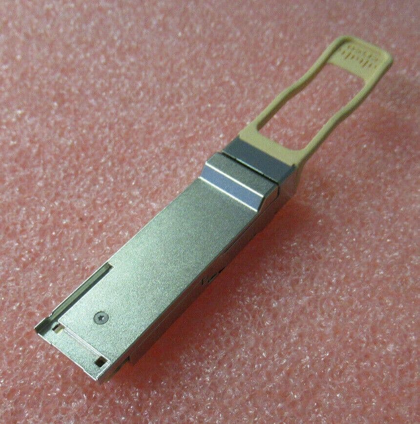 Cisco QSFP-40G-SR4 40GB MPO MM Fibre 850nm QSFP Transceiver Module 10-2672-02