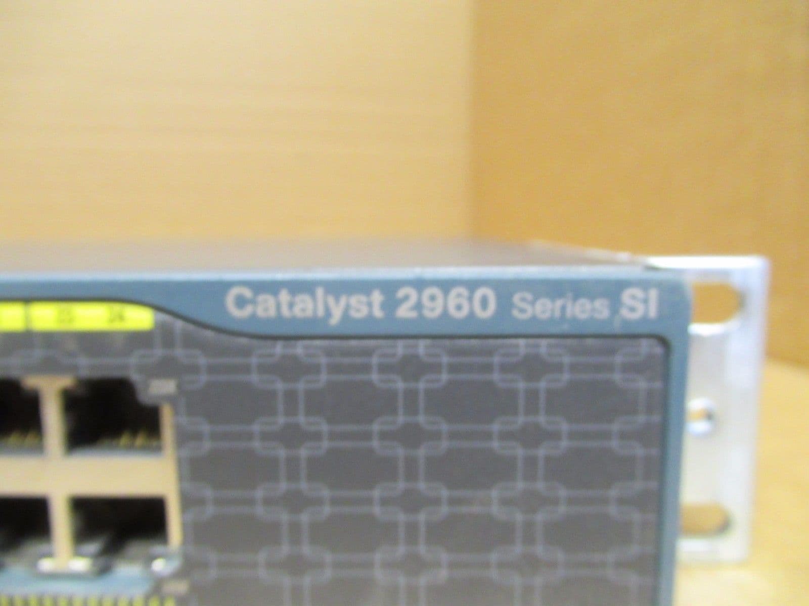 Cisco Systems WS-C2960-24-S Catalyst 2960 Series 24-Port Ethernet ...