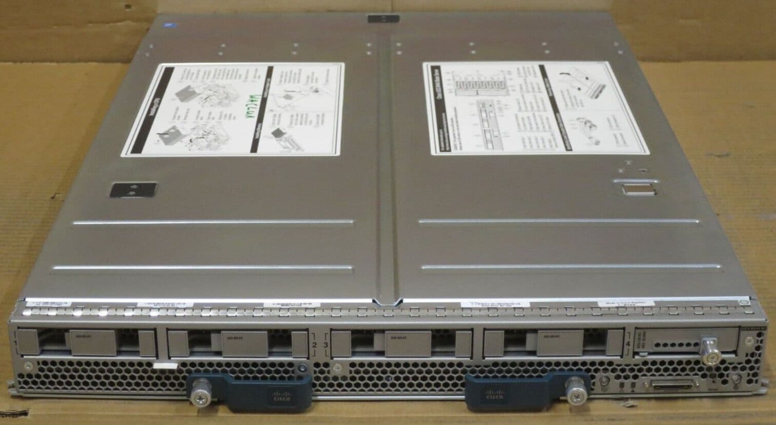 Cisco UCS 5108 6 Slot Blade Chassis 2x B440-M2 3x B200-M3 2x UCS 2208XP ...
