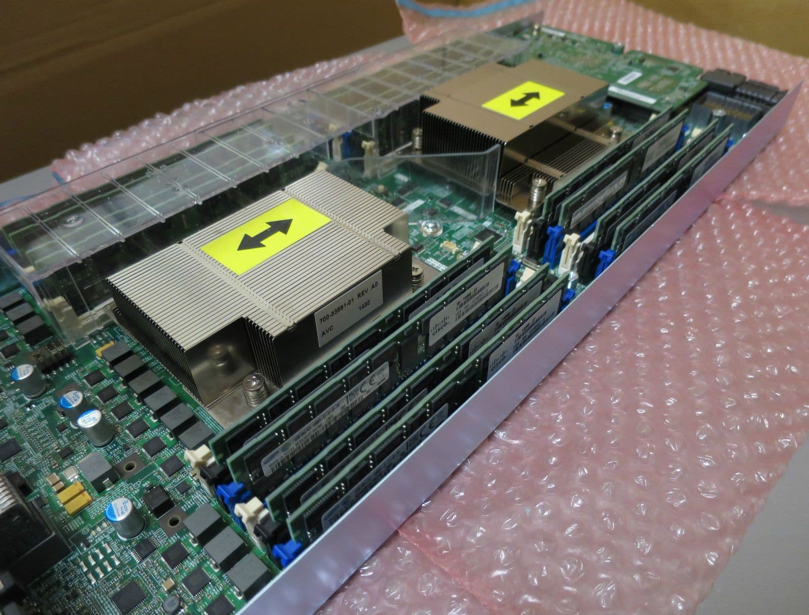Cisco UCS-B200-M3 B200 M3 Blade Server 2 x E5-2670 8-Core 512 Gb RAM ...