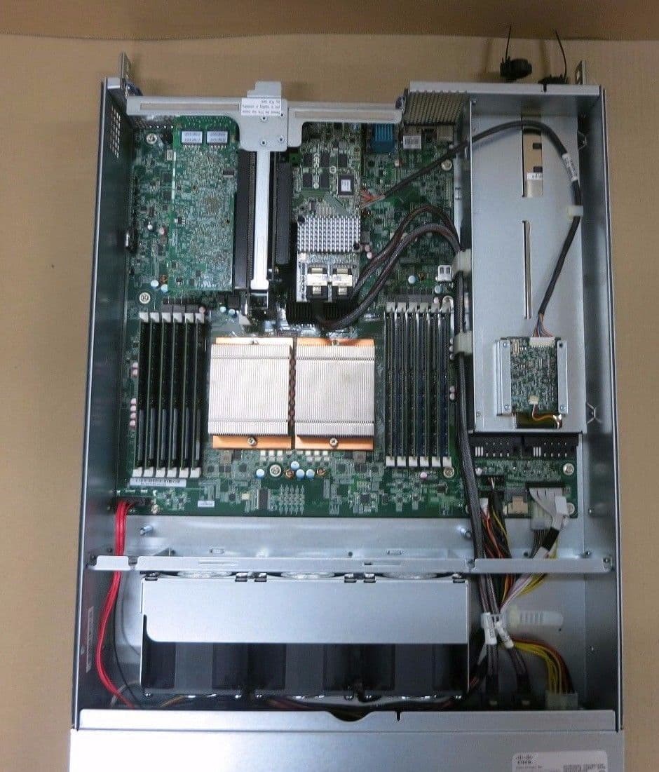 Cisco UCS-C210-M2 2x XEON E5640 Quad-Core 2 66GHz 48GB UCS 2U Rack Server