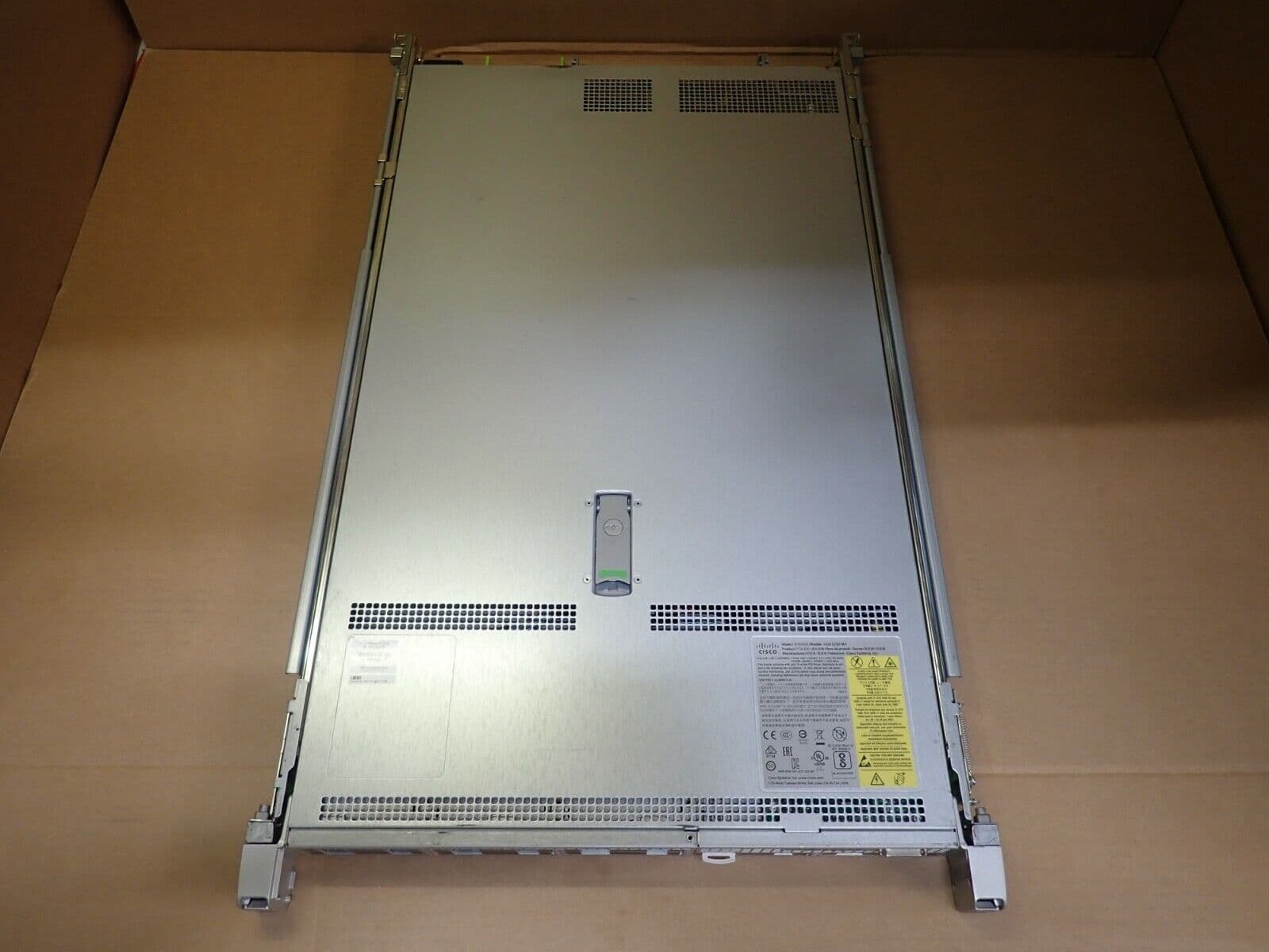 Cisco UCS C220 M4 UCSC-C220-M4S CTO 1U 8x 2 5" SAS Bay Dual PSU Spec