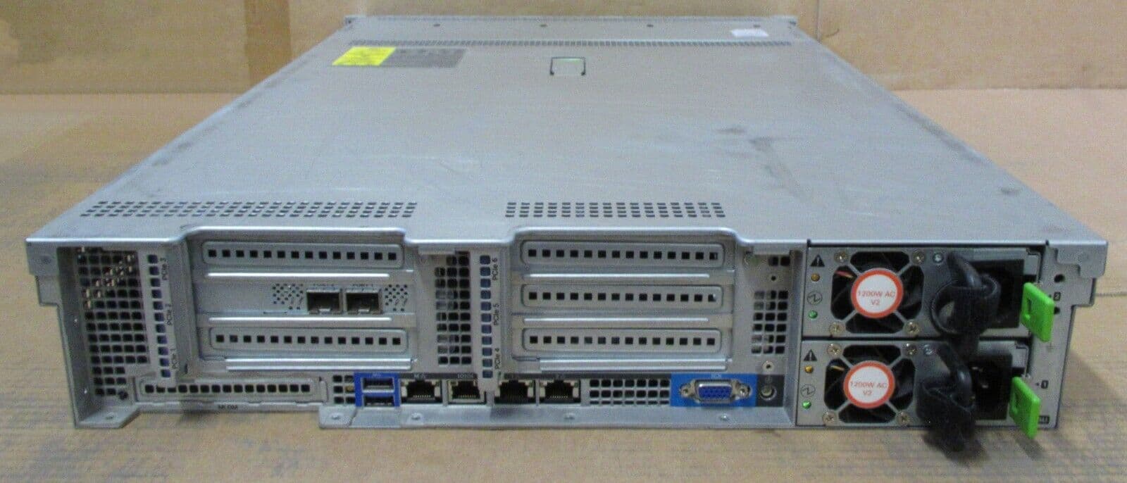 Cisco UCS C240 M4 2x E5-2620v3 CPU 24x DIMM 24x 2 5" 2U CTO Rack Mount ...