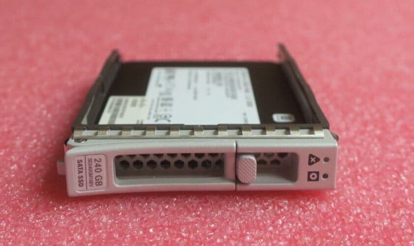 Cisco UCS-SD240GM1X-EV 240GB 2 5" SFF SATA 6Gb Enterprise Solid State ...