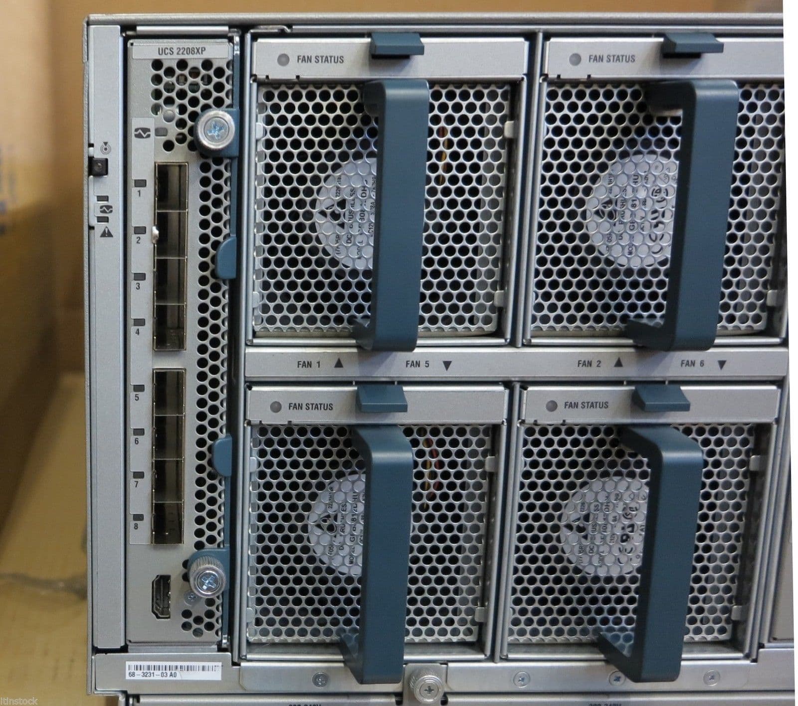 Cisco UCS5108 8x B200 M3 Blade Servers 16x EIGHT-CORE 2 60GHz 1536GB RAM