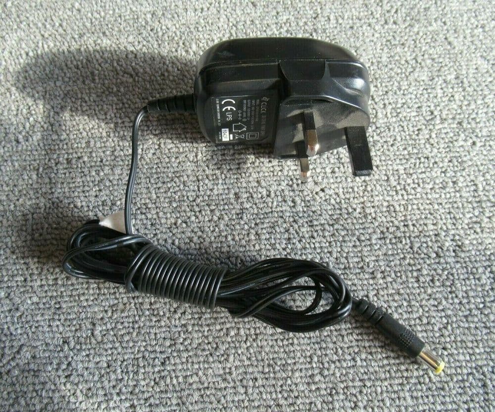 Click CPS012A120100B UK 3-Pin Plug Switching AC Power Adapter 12V 1A 12W