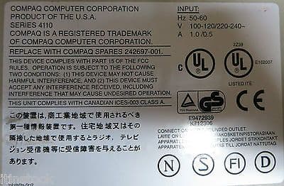 Compaq 8 Port KVM Switch Module Console Model 242697-001 Series 4110