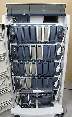 Compaq DS-SWXRA-MH StorageWorks Raid Array 8000 FC Pedestal 380550-B22