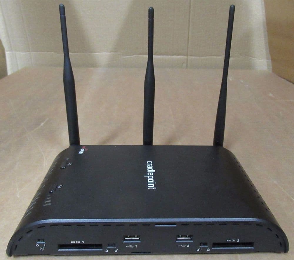 Cradlepoint 1400 Mobile Mission Critical Broadband Router 10/100/1000 ...