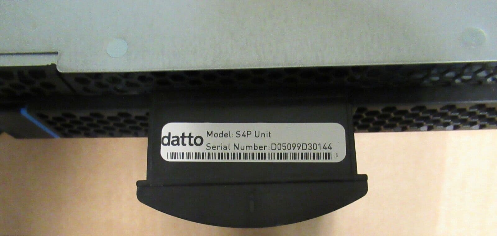 Datto S4P4 1x Eight-Core D-2143IT 2 2GHz 48GB Ram 4x 3 5" Bay 1U Server