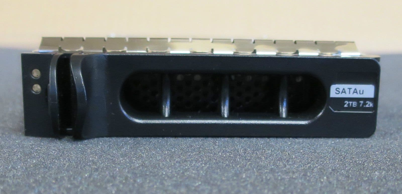 Dell 2TB 7 2K F10311 SATA SATAu PN939 for PowerVault MD1000 MD3000 MD3000I