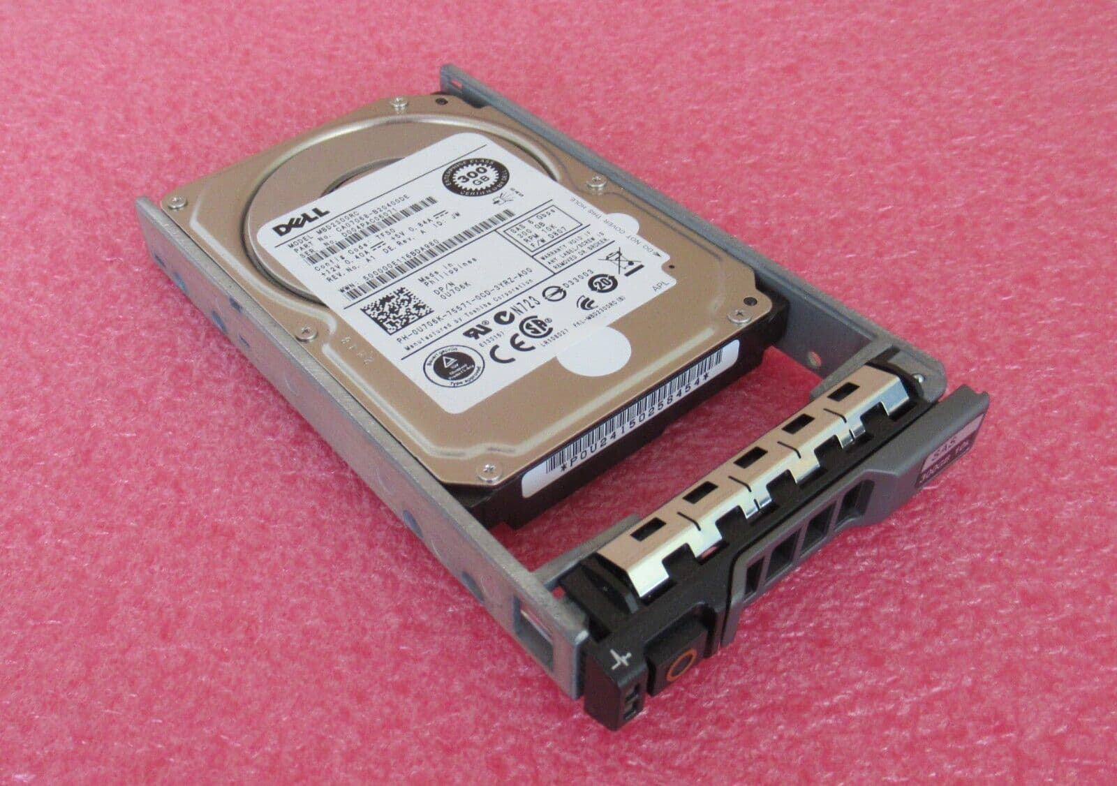 Dell 300GB 2 5 SAS 6Gb/s 10K 16MB Server Internal HDD Hard Drive - U706K