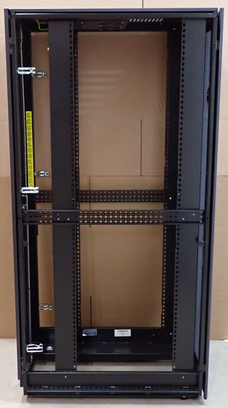 Dell 4210 42U PowerEdge Server Network Rack Cabinet 1000mm x 610mm No Sides