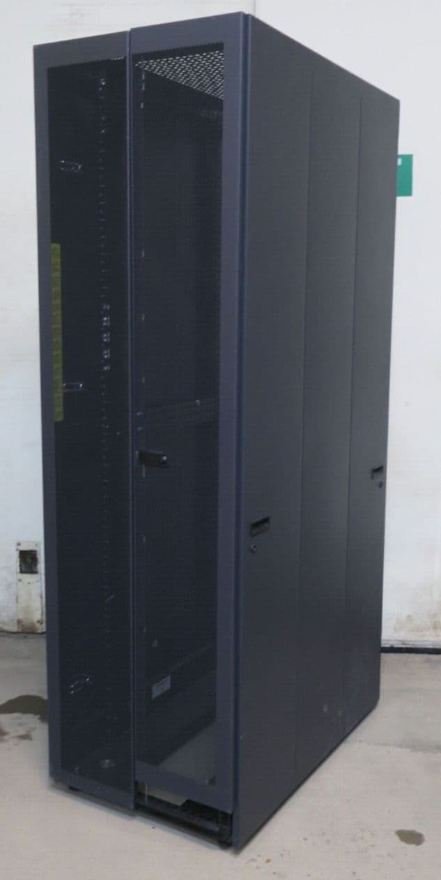 Dell 4210 42U PowerEdge Server Network Rack Cabinet 1000mm x 610mm Sides 1