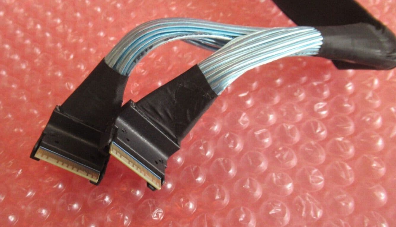 Dell 75cm R740xd 24x SFF NVMe Extender Cable Cable for Bay A2/B2 - A/B ...