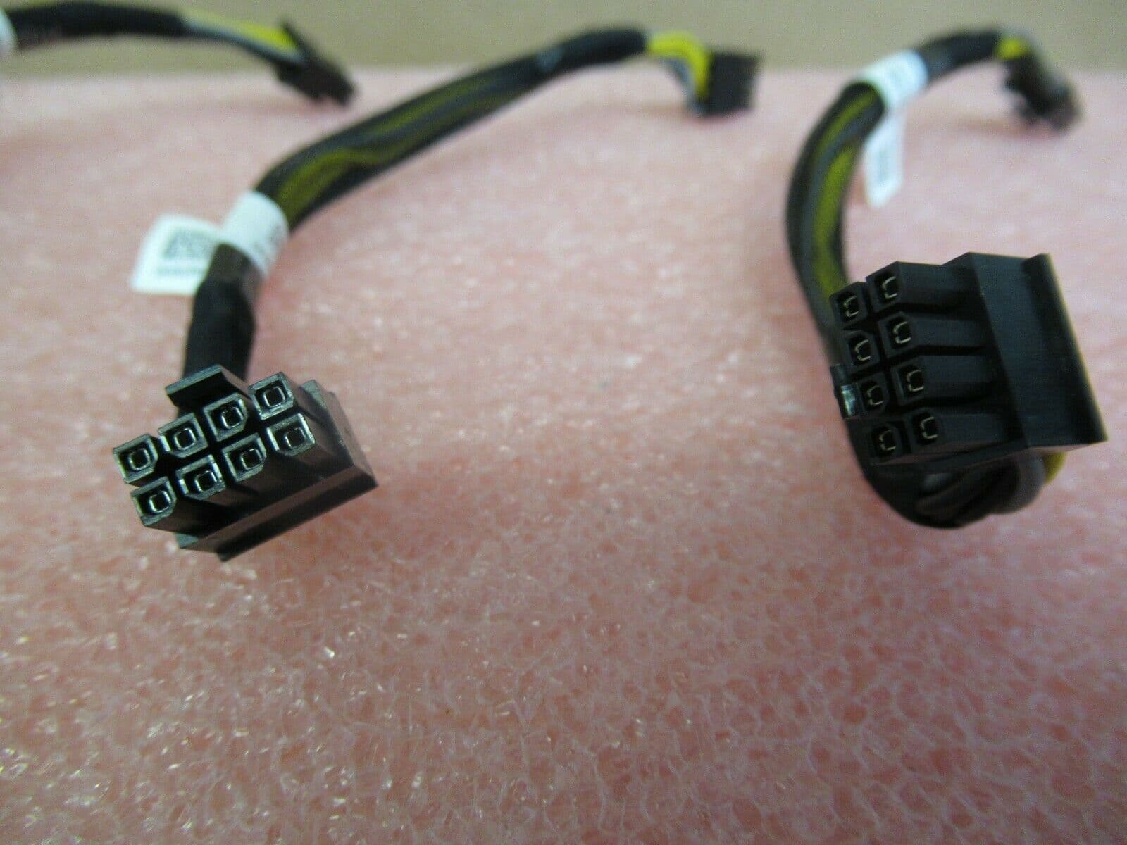 Dell 8-Pin Backplane Power Cable 23cm for PowerEdge R620 R720 R720xd 123W8