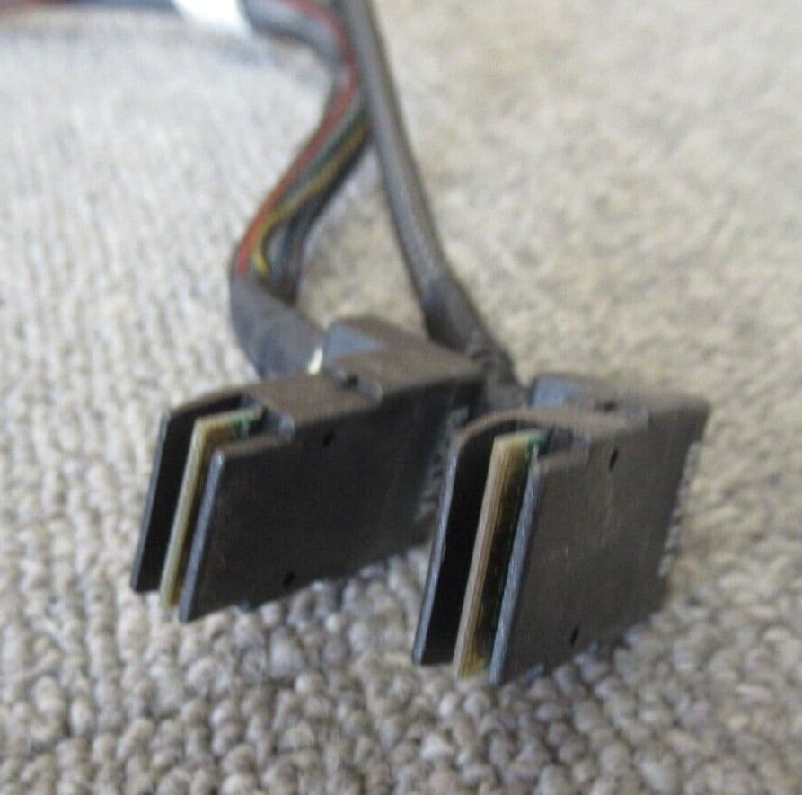 Dell 897DK PowerEdge R715 R810 R815 Mini-SAS A&B To H700 Twin Mini-SAS ...