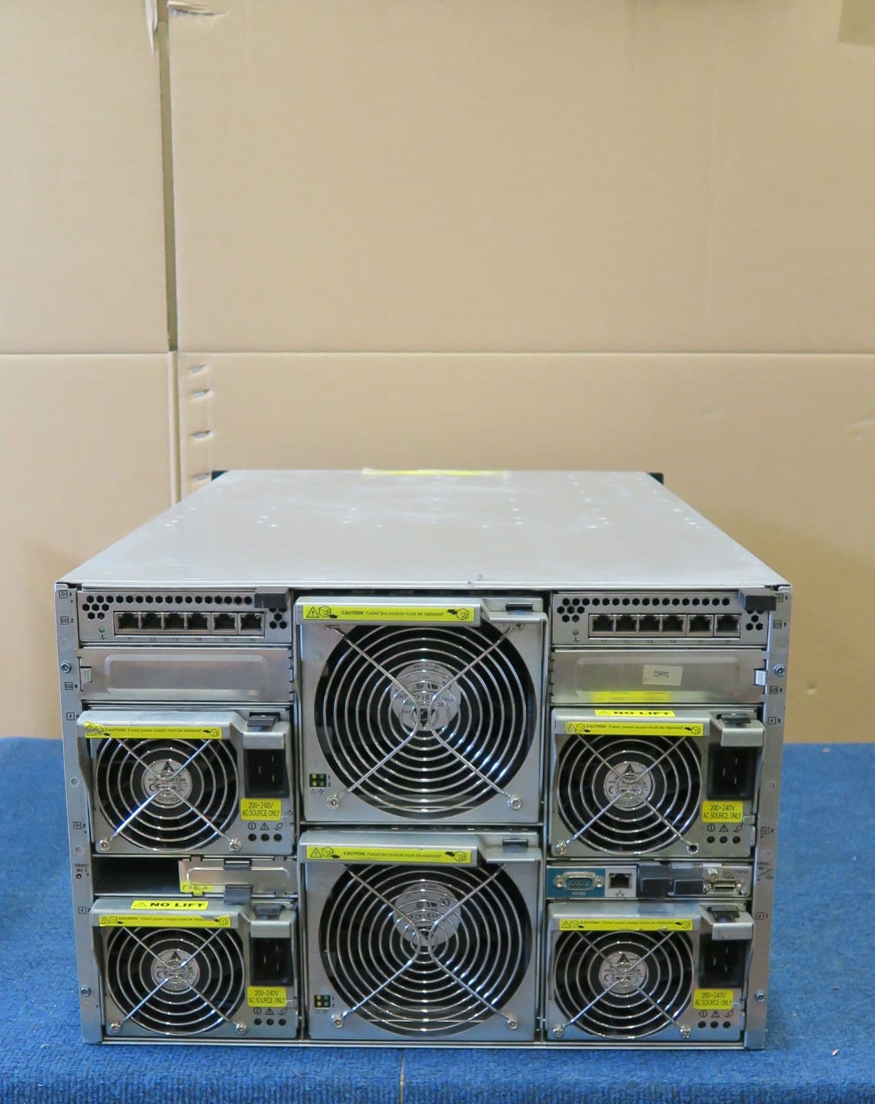 Dell Blade Chassis GJ585 - 10 x Blades 15 Processor Xeon P4 29GB RAM ...