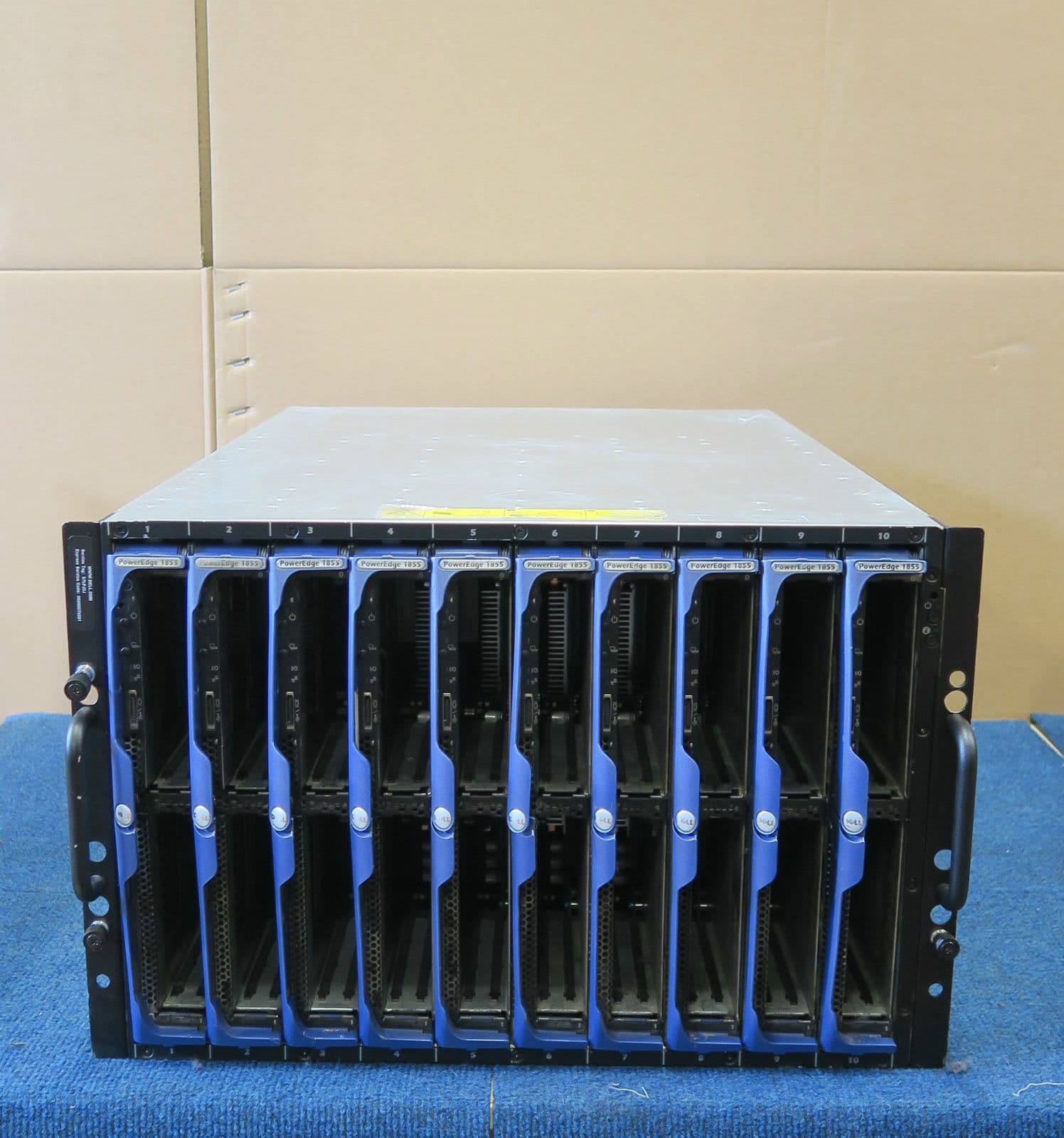 Dell Blade Chassis GJ585 - 10 x Blades 15 Processor Xeon P4 29GB RAM ...