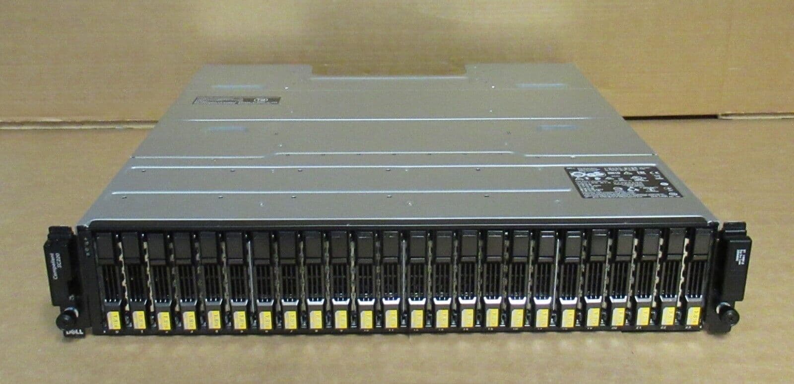 Dell Compellent SC220 24x 1 8TB 12G SAS HDD Expansion Shelf 2x SC2 Modules